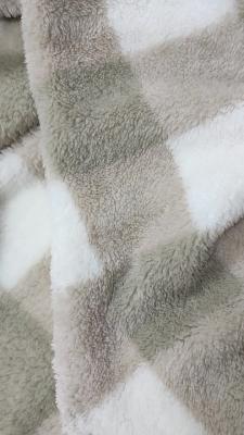 Cina Poliestere 100% di Shu Velveteen Fabric stampato plaid 280gsm in vendita