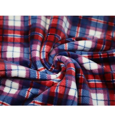 Cina Micro tessuto del vello stampato plaid 280gsm per la sciarpa dell'indumento in vendita
