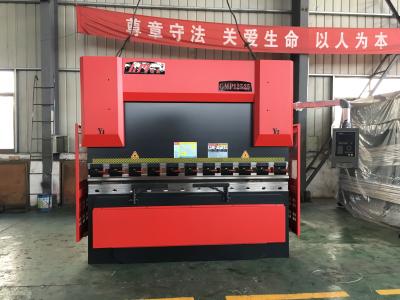 China WC67K-125T/2500 CNC Press Brake DA52 system operation metal sheet bending machine for sale