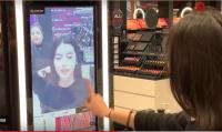 China High Performance Interactive Showcase For Shoes / Bags Store Different Screen Size for sale