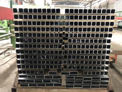 Cina 6061 Sizes Rectangular Anodized Extruded Alloy Price Square Tubing Metal Tube Aluminum Pipes in vendita