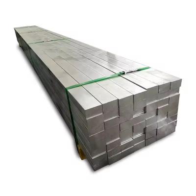 Cina Customizable Square Rods Aluminum Rectangular Bar Manufacturer Extrusion T5 T6 Flat Bar in vendita