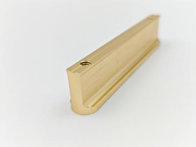 Cina Maniglie e manopole di porta di armadio in lega di alluminio, maniglie dorate per i mobili. in vendita