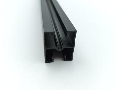 중국 고품질 맞춤형 OEM UV 저항성 경질 압출 프로파일 (문 및 창용) 판매용