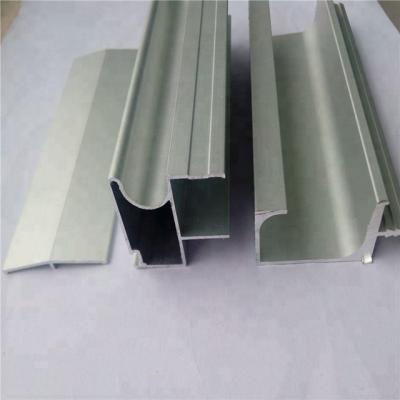 Cina La porta e le strutture della finestra di alluminio anodizzate 6063 T5 lisciano ed i bordi sottili in vendita