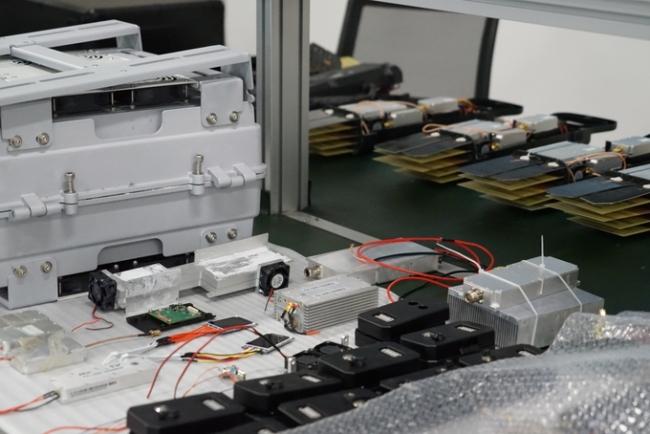 10 Kw Power 1km Laser Anti Drone Ultra Power Ytterbium-doped Fiber Laser 14