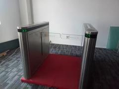 Automatic Disinfection Barrier-free Turnstile Entrance Walk Through Boot Sanitation Sanitizer Sole Cleaning Hygiene Clea