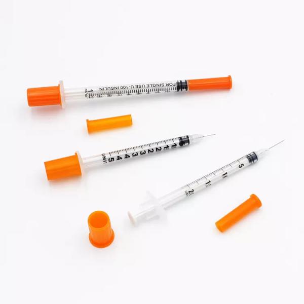 Steriele medicinale insulinespuit met vaste naald U-40/U-100 0.3ml/0.5ml/1.0ml FDA CE ISO
