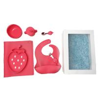 China Customized Strawberry Shape Silicone Sippy Cup Baby Feeding Set for sale