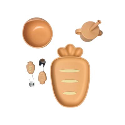 China 7 Pieces Silicone Baby Feeding Set Carrot Shape Dining Table Mat Suction Cup for sale
