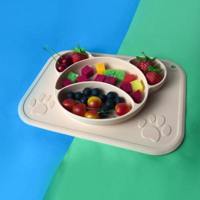 Cina Il bambino stabilito d'alimentazione su misura del silicone di forma dell'orso placca Bpa libero in vendita