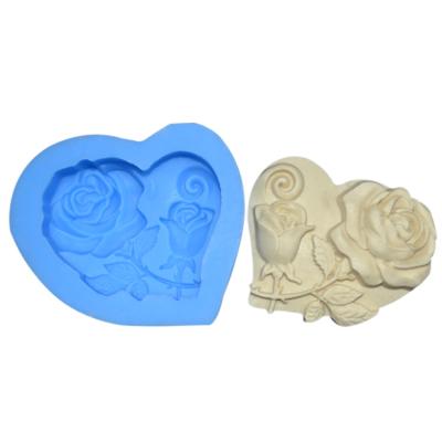 China Silicone Baking Utensils Eco-Friendly Sustainable 3d Rose Flowers Shape Fondant Silicone Mold for sale