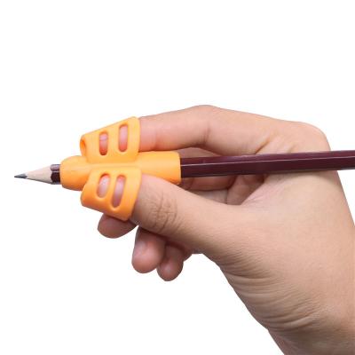 Cina La scrittura molle del supporto della matita della gomma di silicone dei bambini ha assistito in vendita