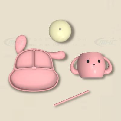 Cina MHC animalia di cartone animato set di alimenti per bambini di silicone piatto per bambini viaggi infermieristica 500 pezzi in vendita