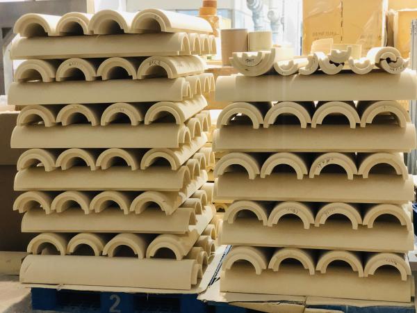Quality PIR Polyisocyanurate Foam Pipe Insulation Multifunctional For Low Temperature Industry for sale
