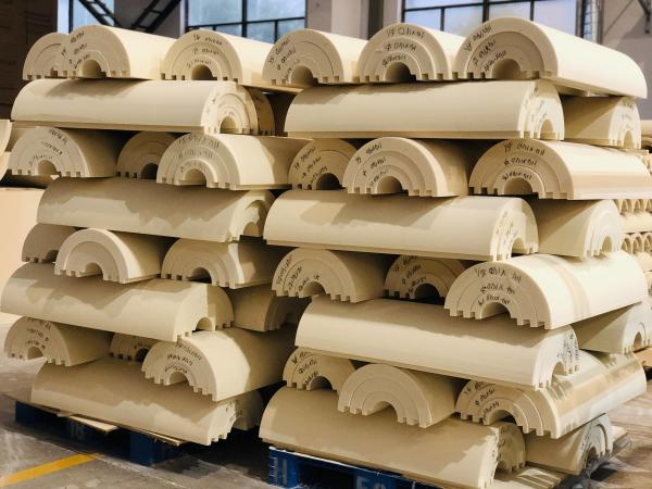 Quality PIR Polyisocyanurate Foam Pipe Insulation Multifunctional For Low Temperature for sale