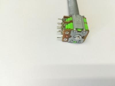 China Trimmer Potentiometer with 10,000cycles rotational life for Home Appliance/Personal Audio/earphone for sale