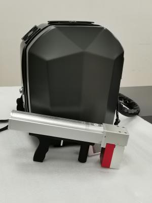 Cina Non contatti la macchina di pulizia della ruggine del laser di 80W JPT in vendita