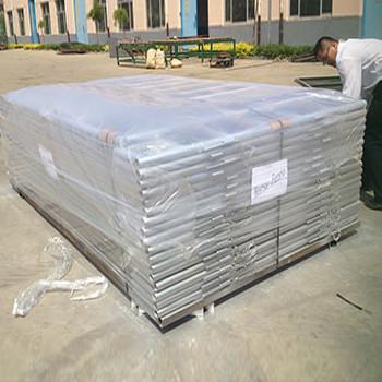Cina 32 mm OD X 2 mm tubo rotondo Ferma Recinzione metallica pannelli galvanizzati per bestiame in vendita