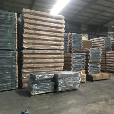 Cina 14 Gauge Acciaio Galvanizzato Pannello per bovini recinzione pacchetto pellicola di plastica in vendita