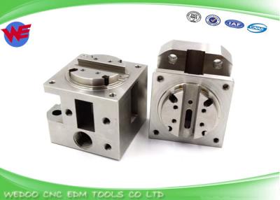 中国 3086341のMW201893D Sodick EDMの部品はホールダー3082519ブロックの上部ガイドの死ぬ 販売のため