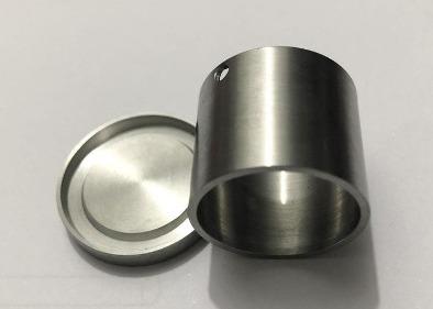 中国 磨かれた10.2g/Cm3 Molybdenum Crucible Molybdenum Barrel For Evaporation Coating 販売のため