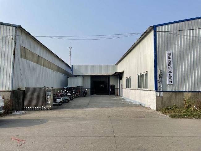 Factory CE ISO Disposable Protective Microporous PPE Type4 Coveralls
