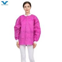 China Closure Button Microporous/PP/SMS Disposable Lab Coat with Snaps Buttons OEM Accepted for sale