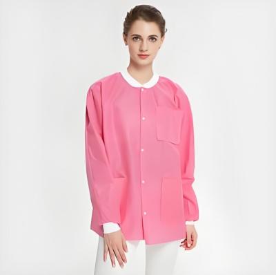 China Guarantee Period Two Years Nonwoven Surgical Medical Lab Coat with Knitted Wrist Cuffs and Collar for sale