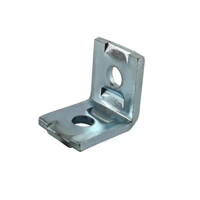 Cina 2 fori angolo di 90 gradi supporto di sostegno L Unistrut argento galvanizzato angolo post in vendita