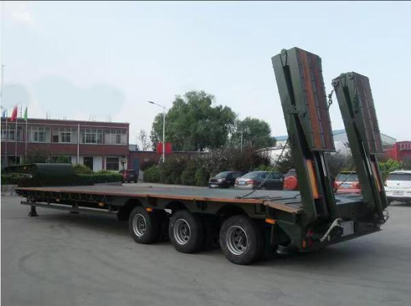 Quality Customization 3 Axle Low Bed Trailer 60 Ton Low Bed Trailer 13m Length for sale