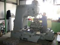 China Vertical Hydraulic Logging Winch Stepless Speed And Variable Frequency Speed 500 ft for sale