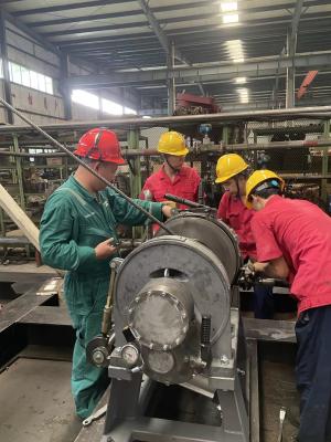 Cina Tipo di sospensione a gancio, sollevamento pneumatico con capacità di 25 kg e caratteristiche di sicurezza per l'arresto di emergenza in vendita