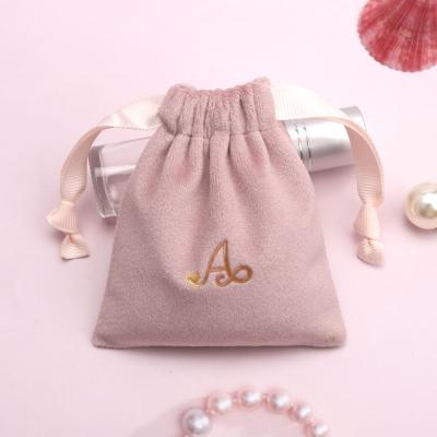 China Luxury Velvet Jewelry Pouch Anti Scratch Lining Secure Drawstring Closure for sale