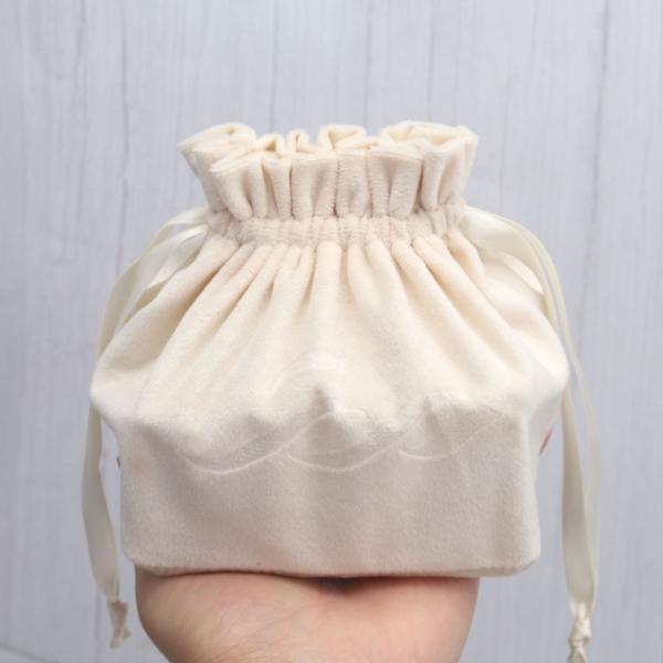Quality Square Bottom Velvet Drawstring Bag Custom Logo Emboss Cream for Candle Packaging for sale