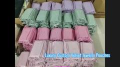 gold or silvery pu leather magnet pouch