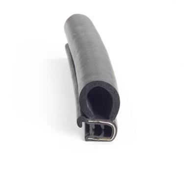China Perfil de extrusión para la protección de las carreras de buques marinos El muelle de protección epdm de la banda de amortiguación en venta