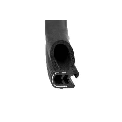 China Perfil de extrusión para la protección de las carreras de buques marinos El muelle de protección epdm de la banda de amortiguación en venta