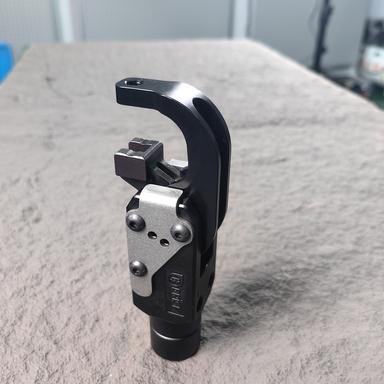 Quality Flexibility Pneumatic Press Gripper For Power Press Aluminum Steel for sale