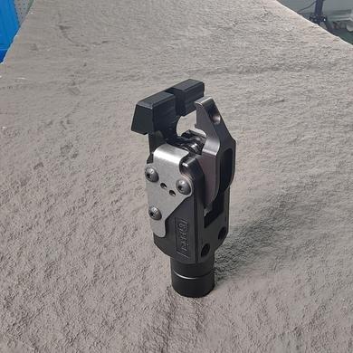 China Pneumatic Air Sheet Metal Gripper Operated With Angular Opening for sale