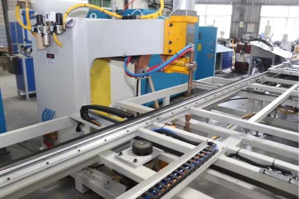 Quality XY Axis Spot Welding Machine For Sheet Metal Mobile Spot Welder for sale
