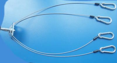 Cina Assemblaggio cavi d'acciaio galvanizzato dell'imbracatura d'acciaio rivestita del cavo metallico con quattro Carabiners in vendita