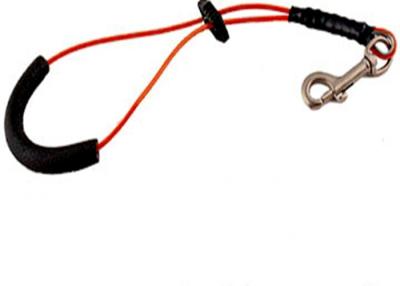 Cina Cavo del cane delle Assemblee del cavo metallico/cavo rivestiti arancio di soggiorno con la catena chiave/ganci/maniglia in vendita