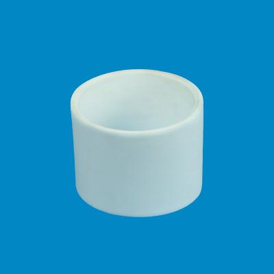 Cina Tubo in ceramica di allumina ad alta resistenza per applicazioni ad alta temperatura in vendita