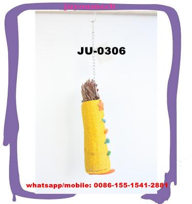 China Most popular creative design birds chewing bite toys made of nontoxic color loofah JU-0306/JU-308 for sale