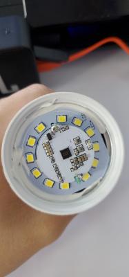 China Luz LED bombilla E27 Sensor de movimiento de radar de microondas 9W 12W 15W Inducción del cuerpo humano A60 en venta