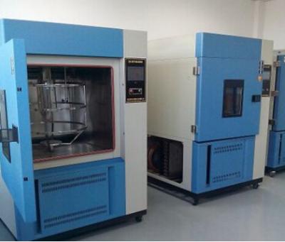 China Programmable Xenon Lamp Weather Resistance Test Chamber , Precise Accelerated Weathering Chamber for sale