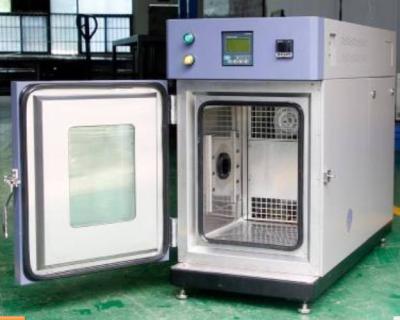China -70°C~150°C Anti Rust Stainless Steel Portable Environmental Chamber Air Cooling Condensing Way for sale