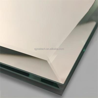 China Beveled Edge Double-Coated Silver Glass Mirror for Modern Bathroom Decorative Purpose for sale