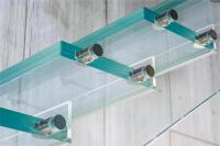 China Security Function Laminated Safety Glass Staircase for Customized Interior Decoration for sale